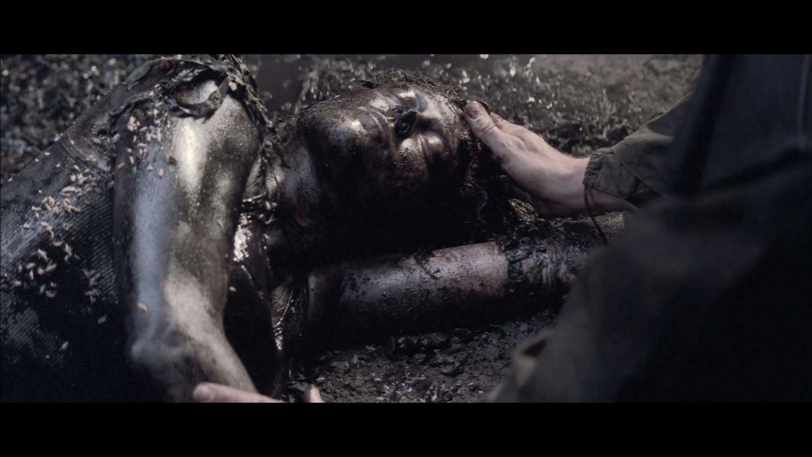 Alien 3: Fincher's Divisive Debut in Sci-Fi Horror